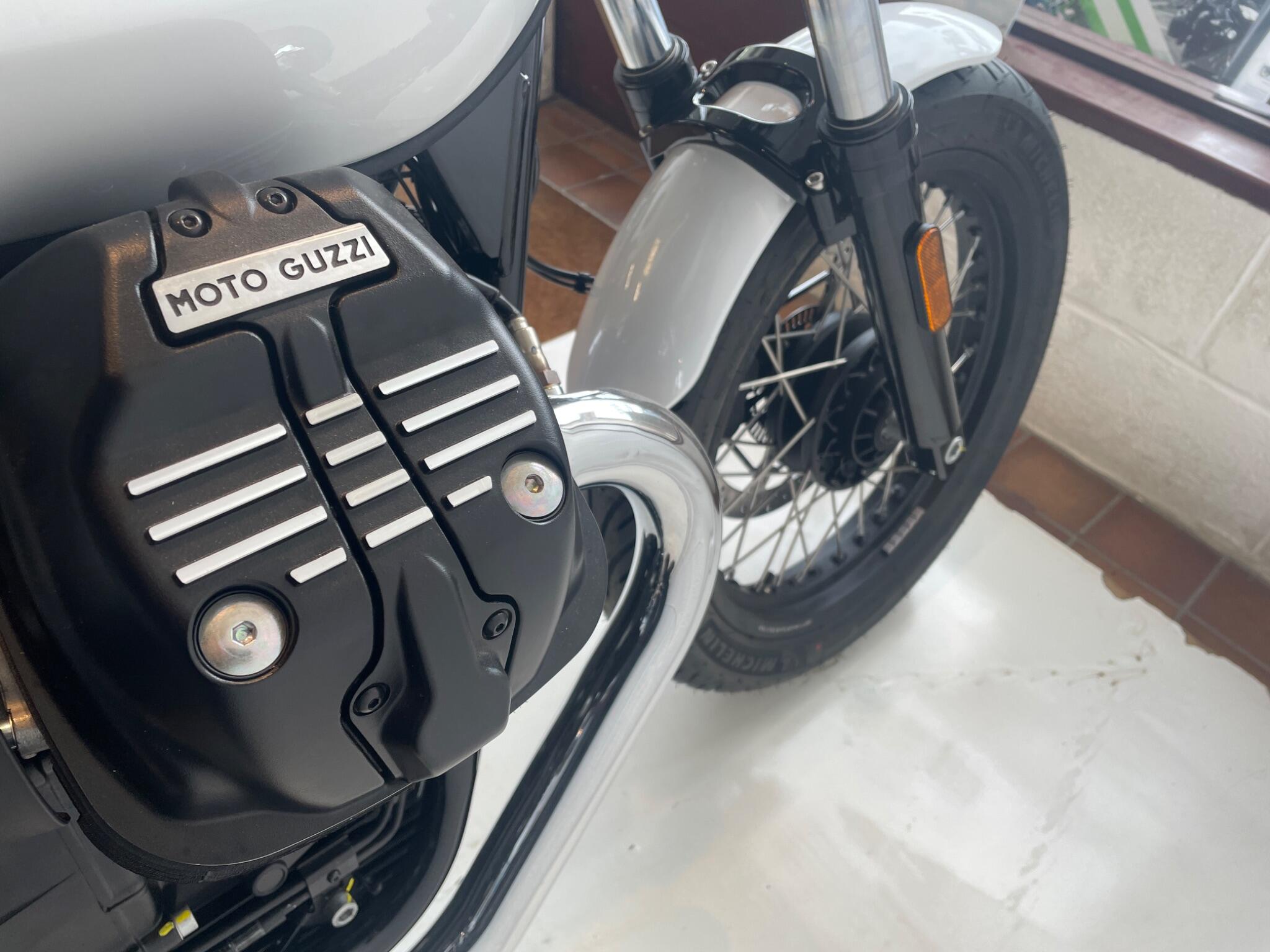 New Moto Guzzi V7 - A&D Motorcycles
