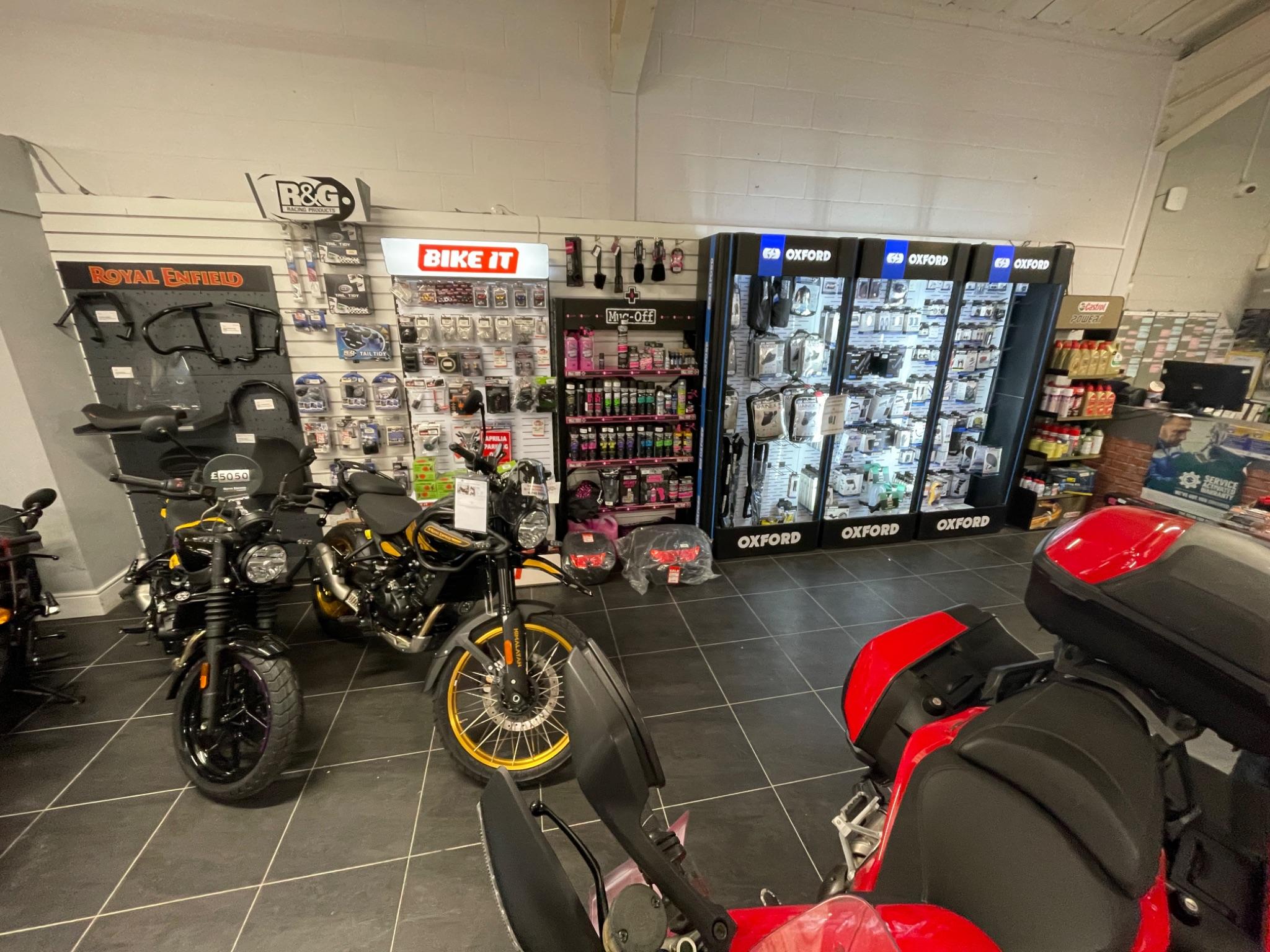 New Moto Guzzi V7 - A&D Motorcycles