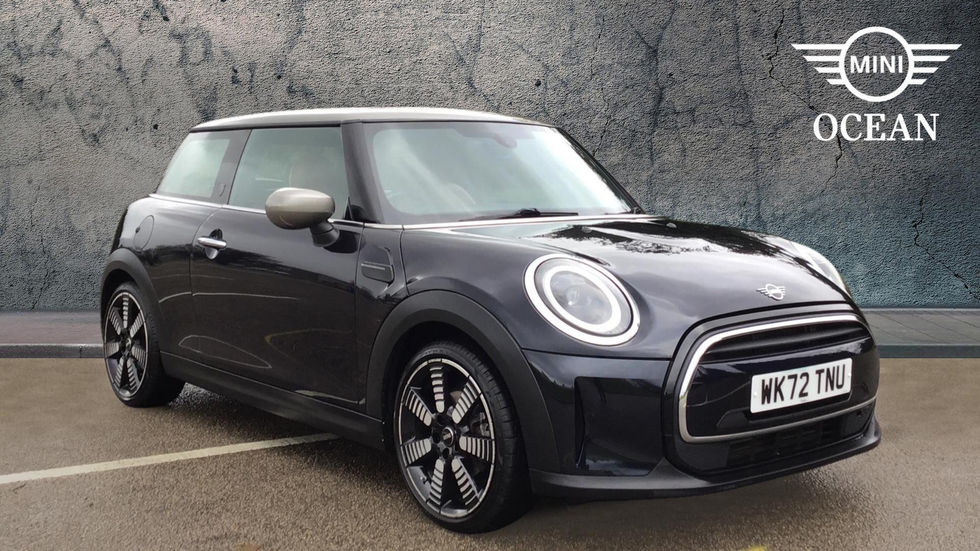 2022 MINI 3-Door Hatch Cooper Exclusive | Ocean Group