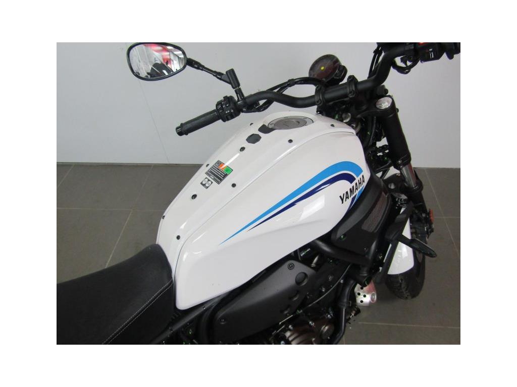New Yamaha XSR700 ABS WHITE & BLUE - Padgett's Motorcycles