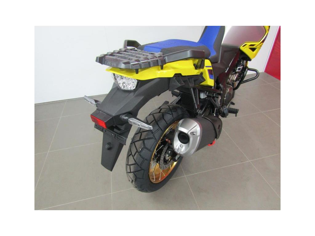 New Suzuki DL1050DE V-STROM - DEMONSTRATOR YELLOW & SILVER - Padgett's ...