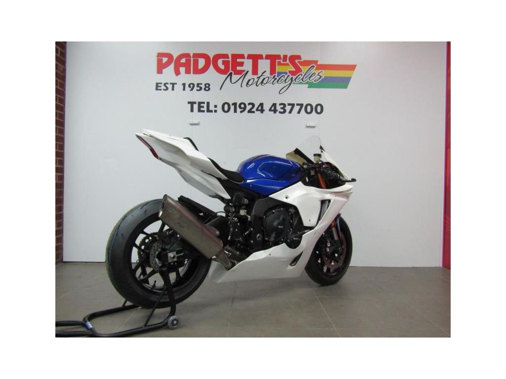 New Yamaha YZF-R1 - GYTR BLUE - Padgett's Motorcycles