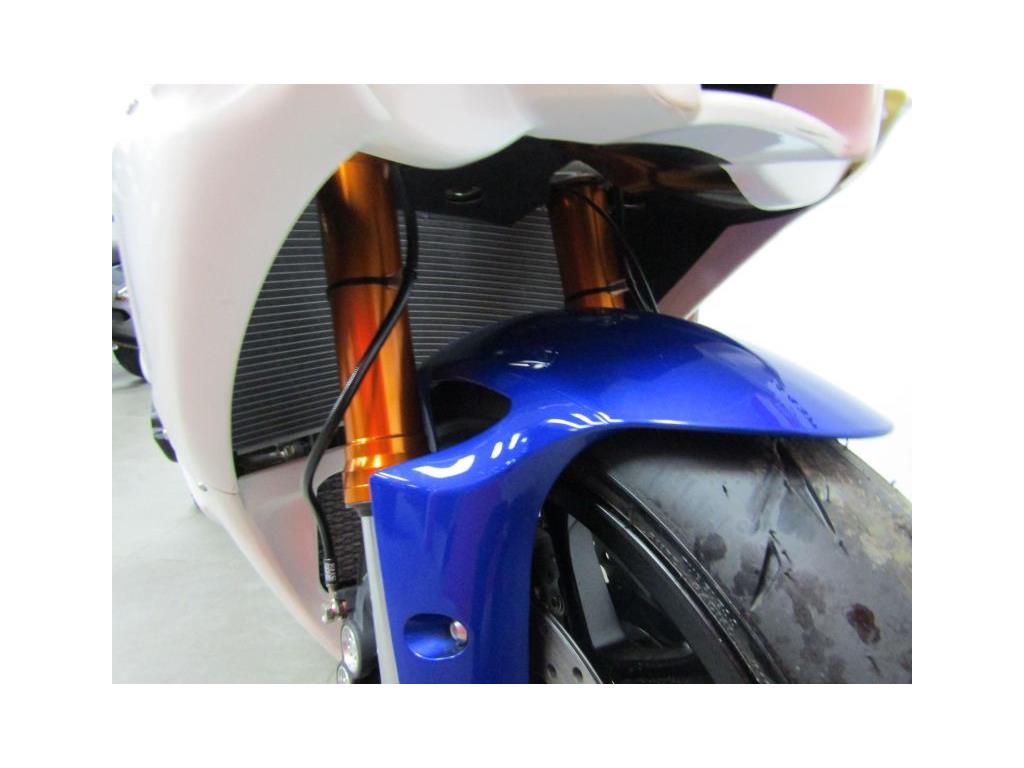 New Yamaha YZF-R1 - GYTR BLUE - Padgett's Motorcycles