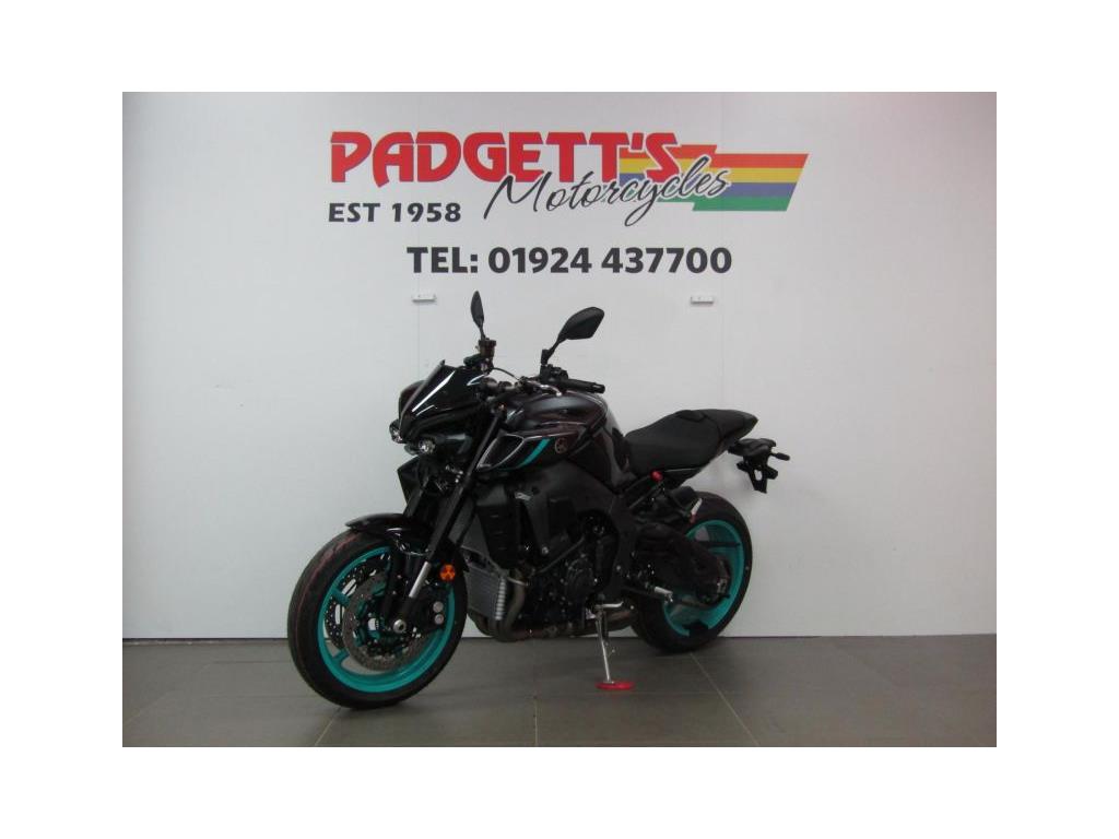 New Yamaha MT-10 Midnight Cyan - Padgett's Motorcycles